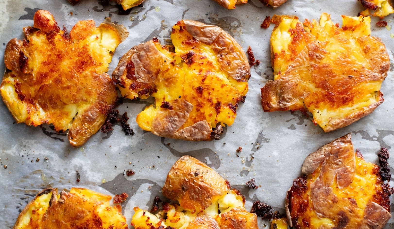 5 Ways to Make TikTok’s Viral Crispy Smashed Potato Salad | VegNews 5 Ways to Make TikTok’s Viral Crispy Smashed Potato Salad | VegNews